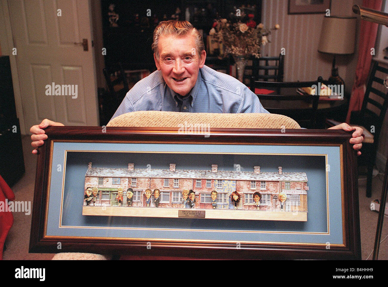 Bryan Mosley Actor December 98 Who plays Alf Roberts in Coronation ...