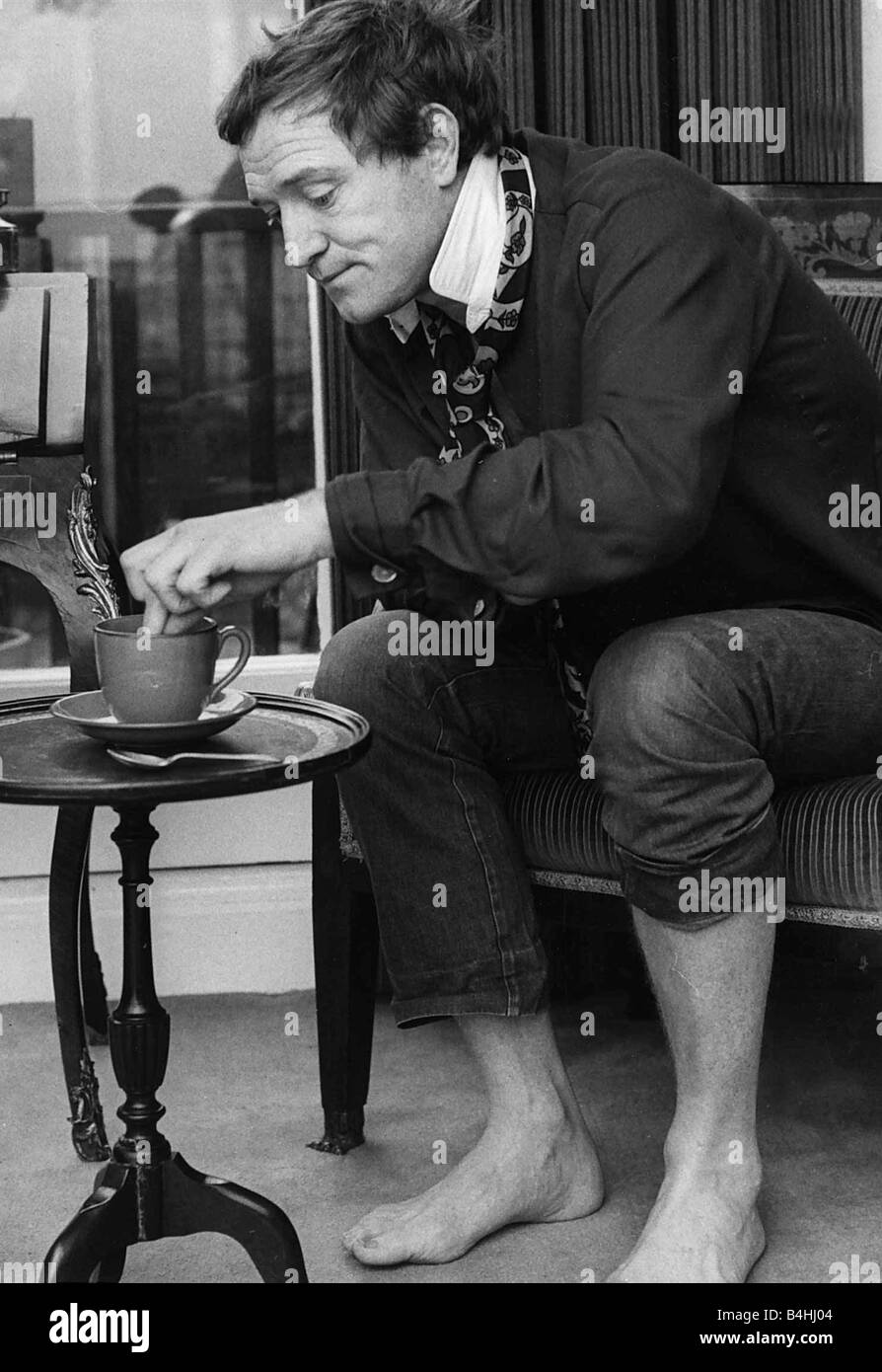 Irish actor richard harris hi-res stock photography and images - Alamy