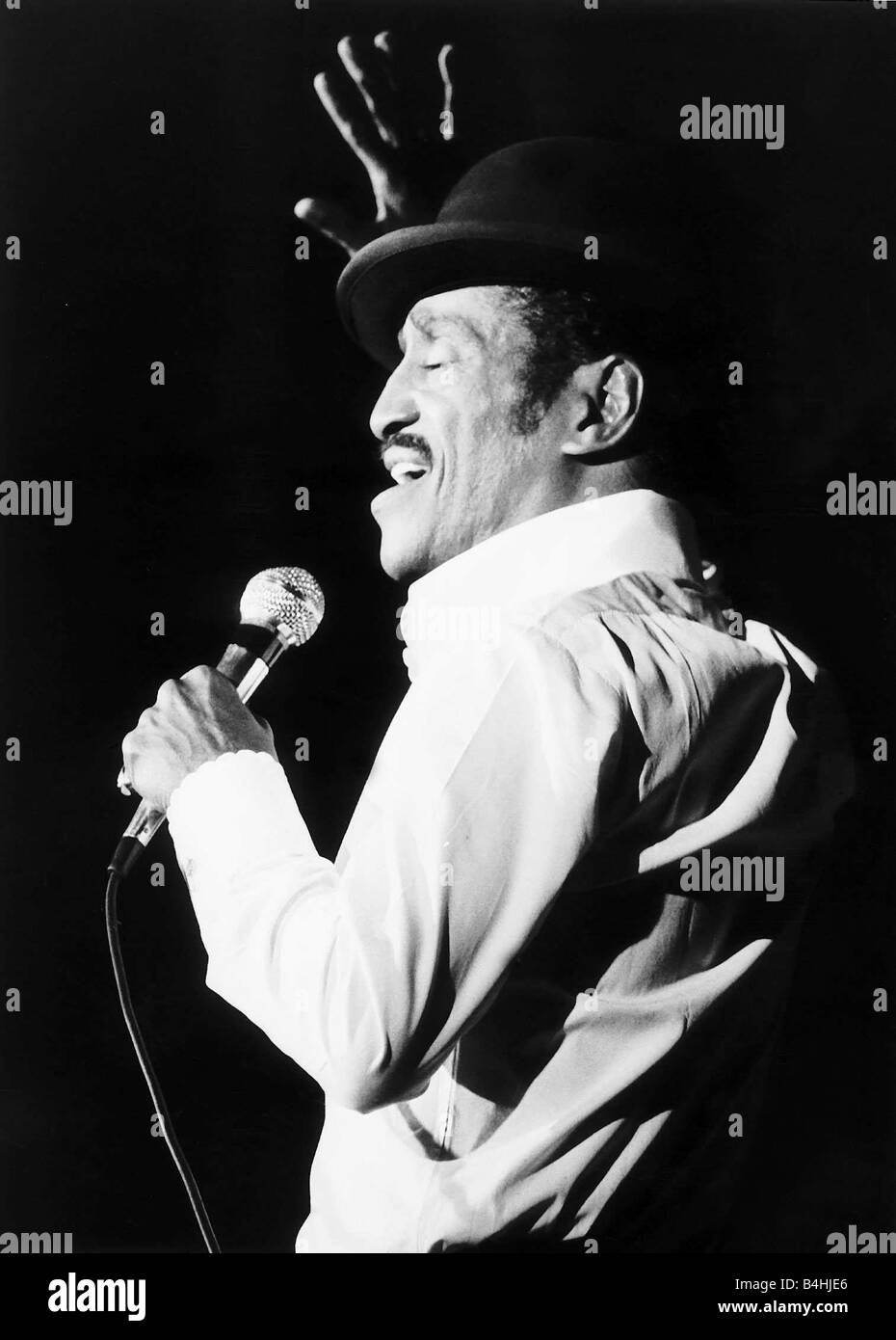 Sammy Davis Junior Jnr American singer actor on stage in March 1982 ...