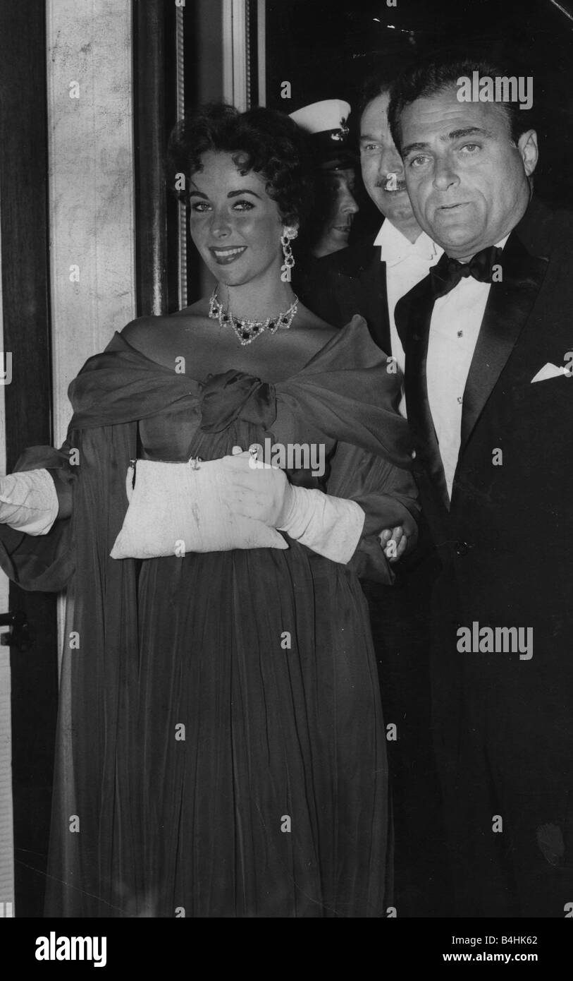 Liz Taylor with Mike Todd ex husband actress Liz in off shoulder ...