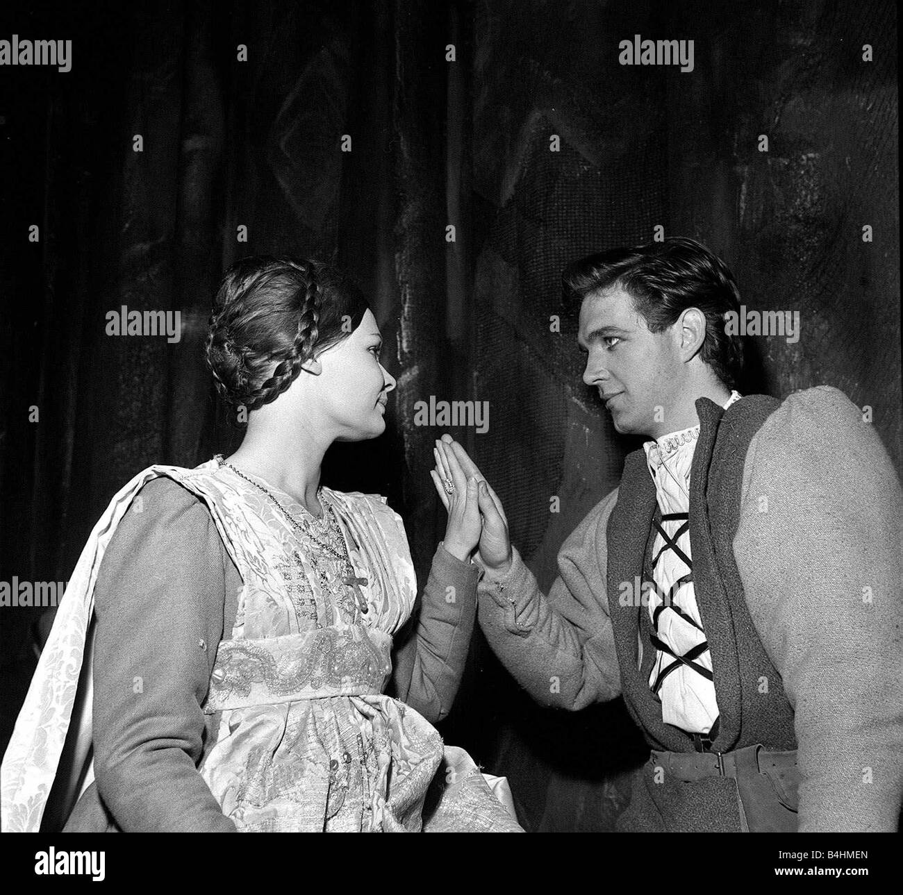 John Stride's Instagram, Twitter & Facebook on IDCrawl