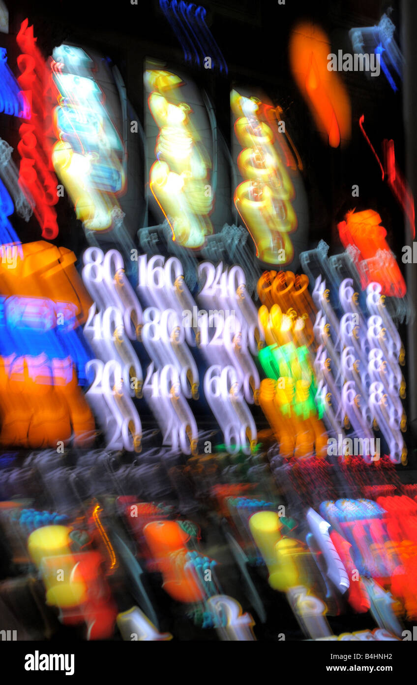 Gamble machine hi-res stock photography and images - Alamy