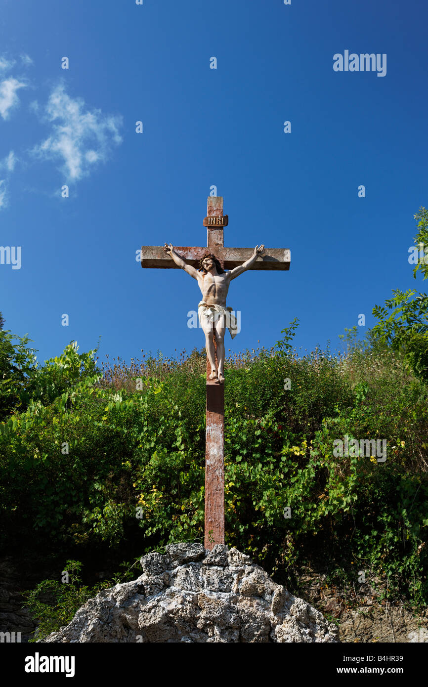 Statues of the crucifixion of jesus christ hi-res stock photography and images - Alamy