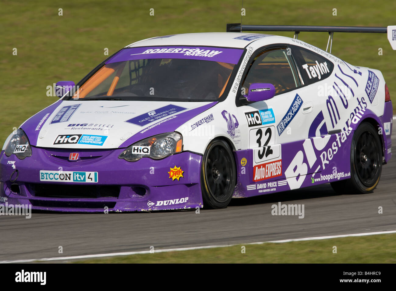 Robertshaw racing hi-res stock photography and images - Alamy