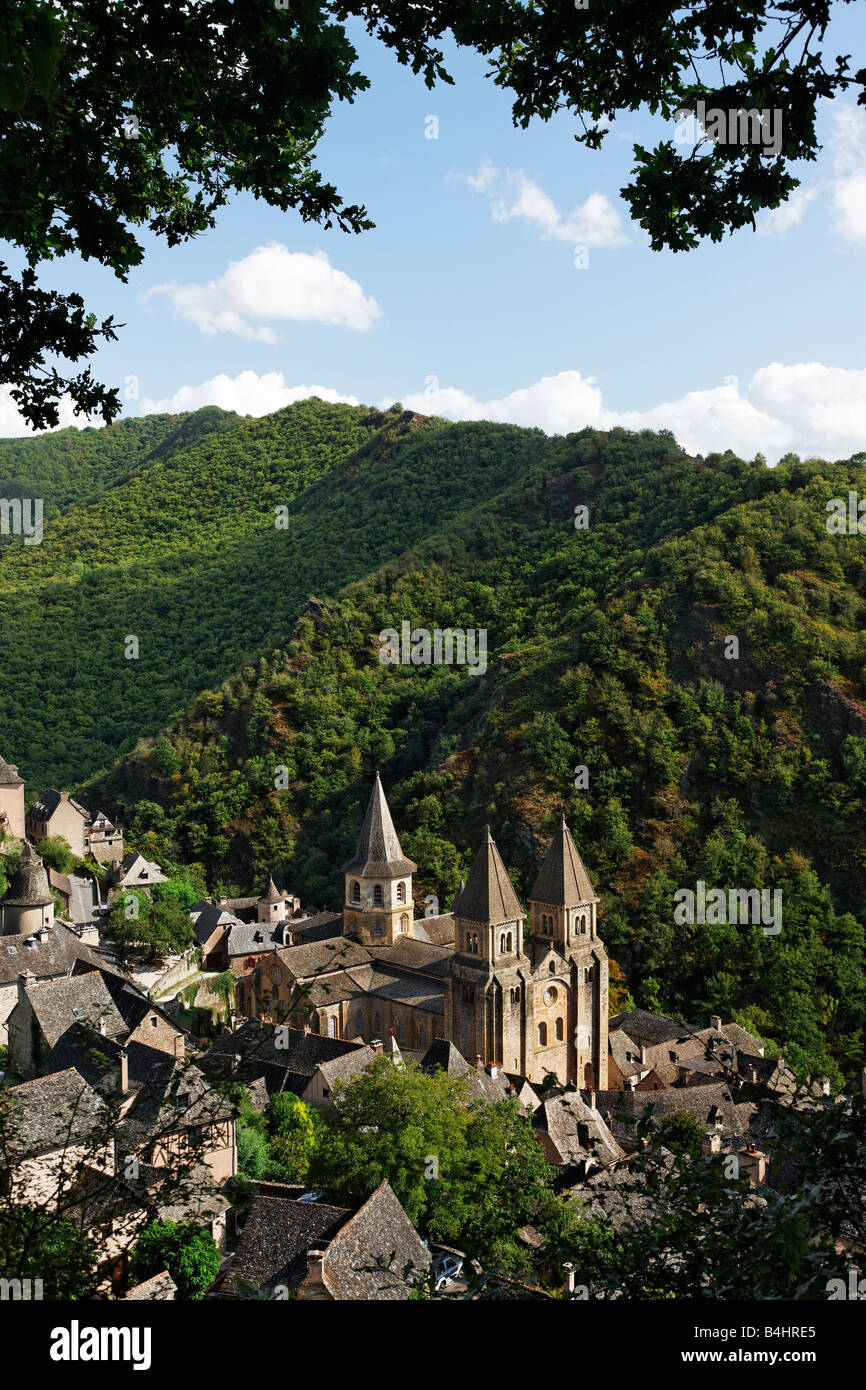 Saint Foy Abbey Church, Conques Stock Photo - Alamy