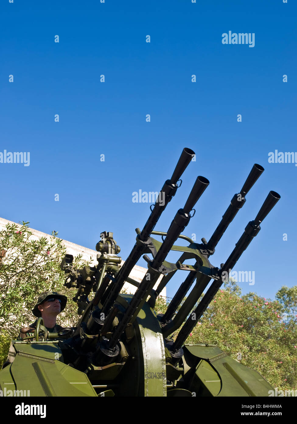 Soldiers demonstrating an Anti Aircraft Gun during an Armed Forces of ...