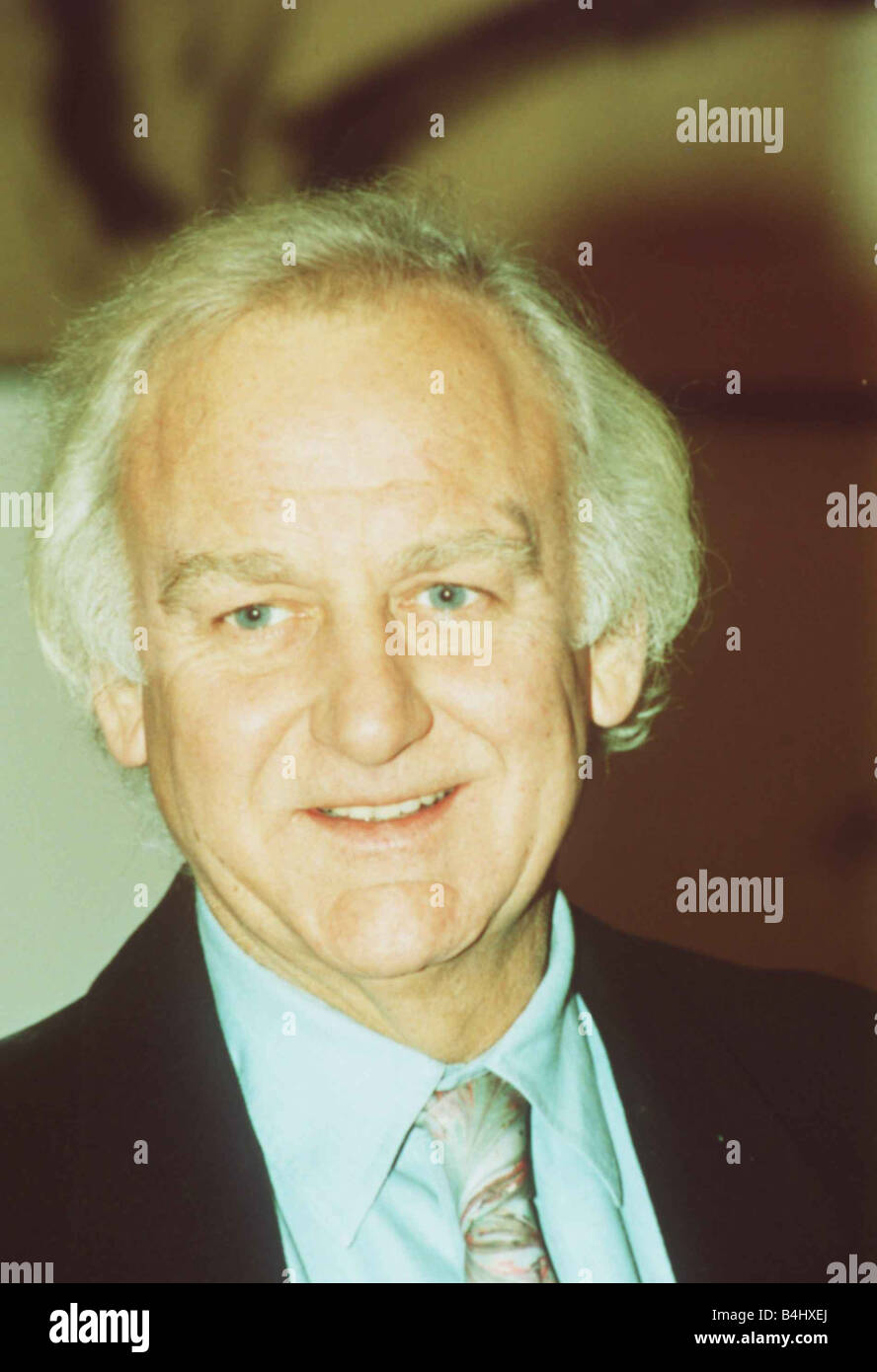Actors john thaw hi-res stock photography and images - Alamy