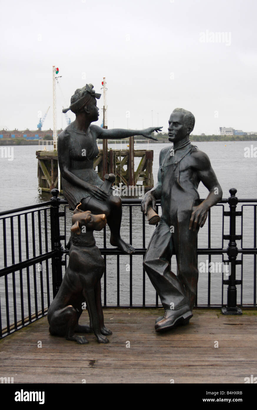 `People Like Us` Sculpture by John Clinch, Cardiff Bay, Wales, U.K ...