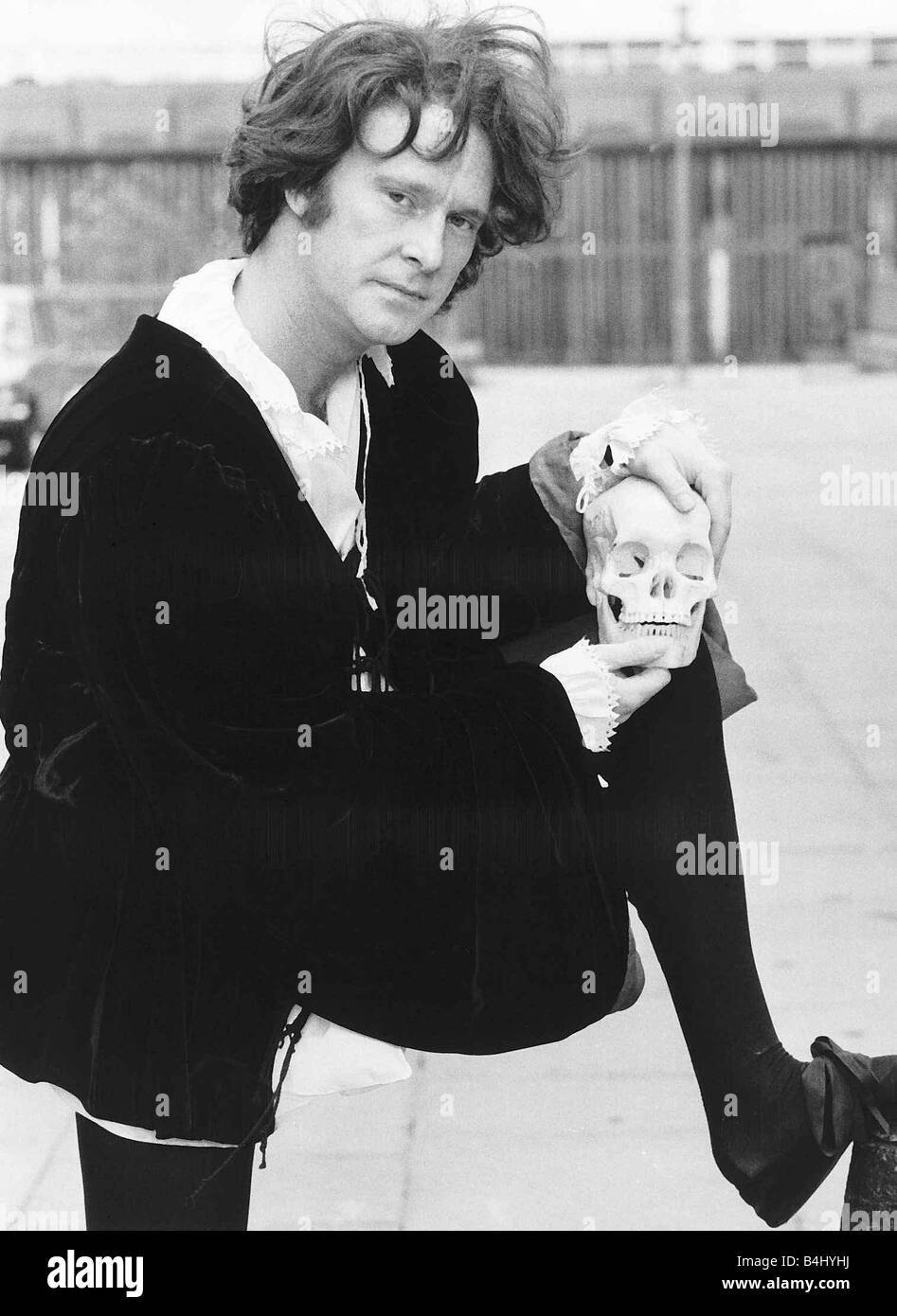 Minder dennis waterman 1970s hi-res stock photography and images - Alamy