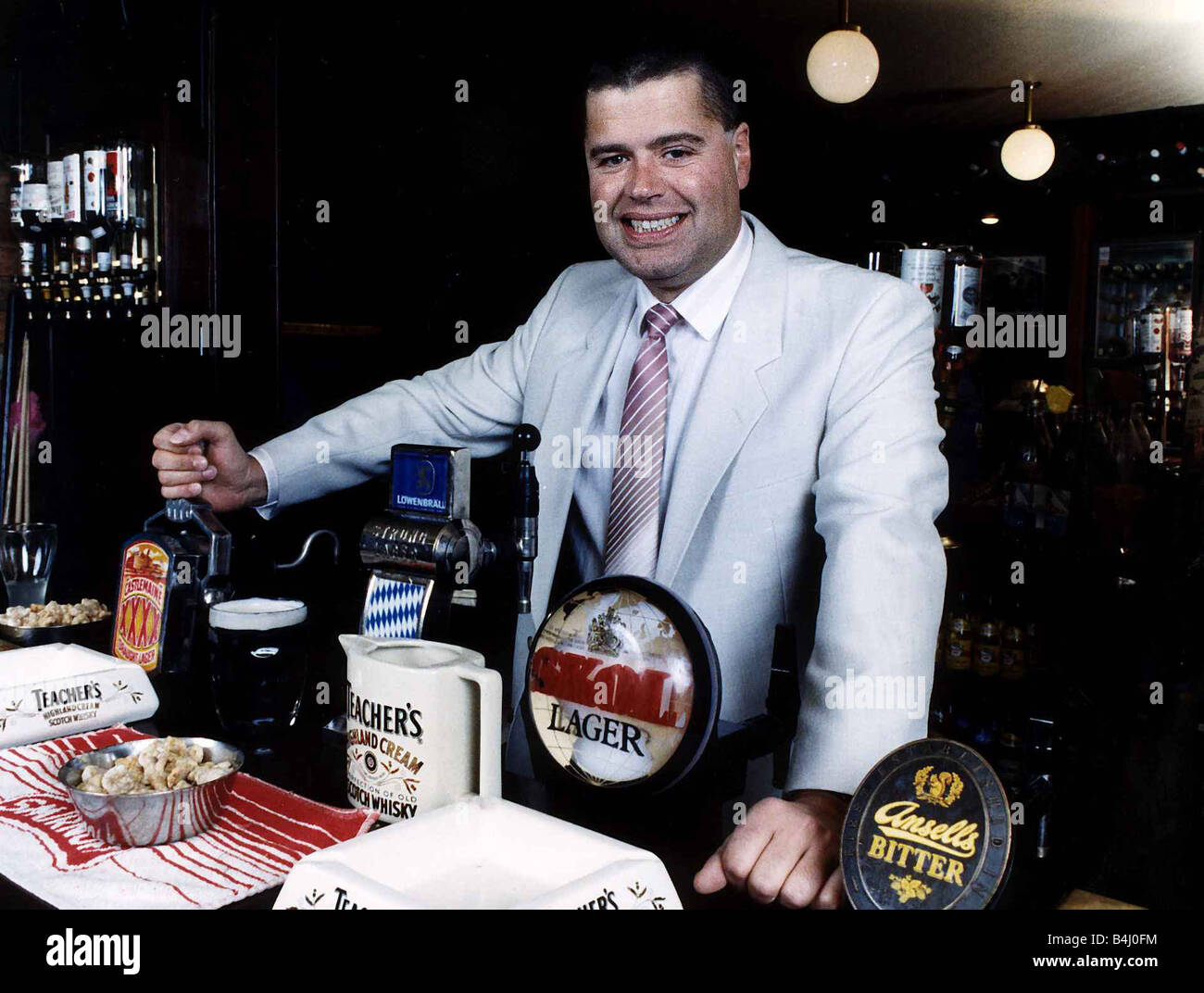 Actor paul henry hi-res stock photography and images - Alamy