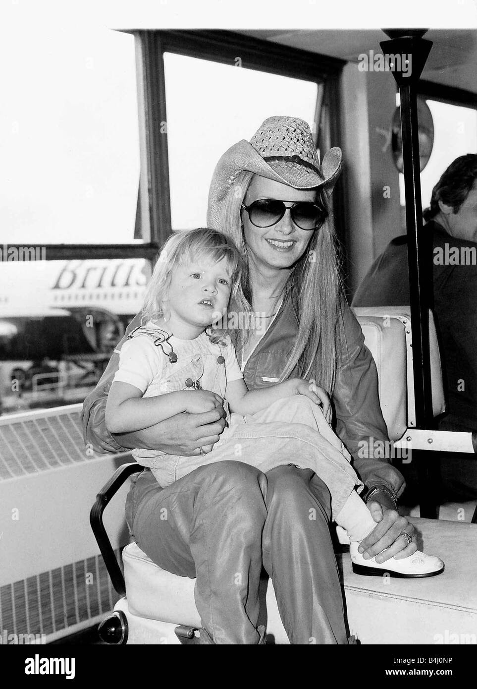 Twiggy actress with her daughter Carly arriving at Heathrow Airport ...