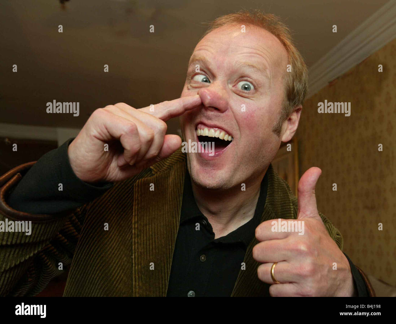 Actor Ade Edmondson November 2004 Pulling a silly face Mirrorpix Stock ...