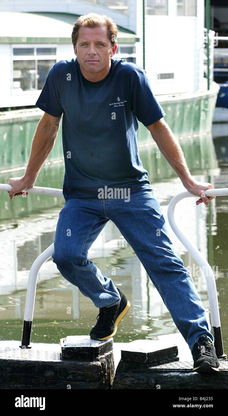 Maxwell Cauldfield Actor August 2003 Mirrorpix Stock Photo - Alamy