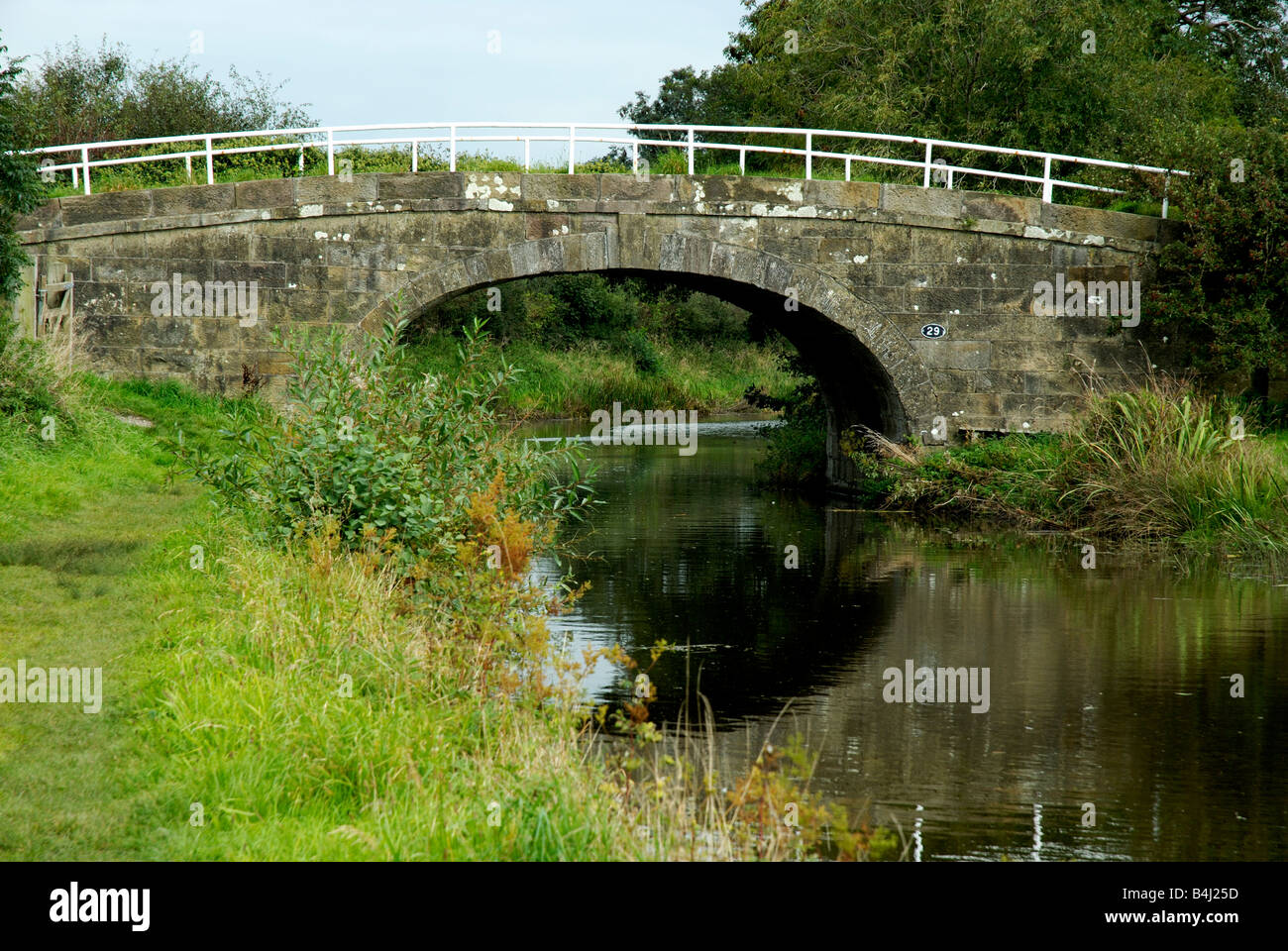 Lancaster canal hi-res stock photography and images - Alamy