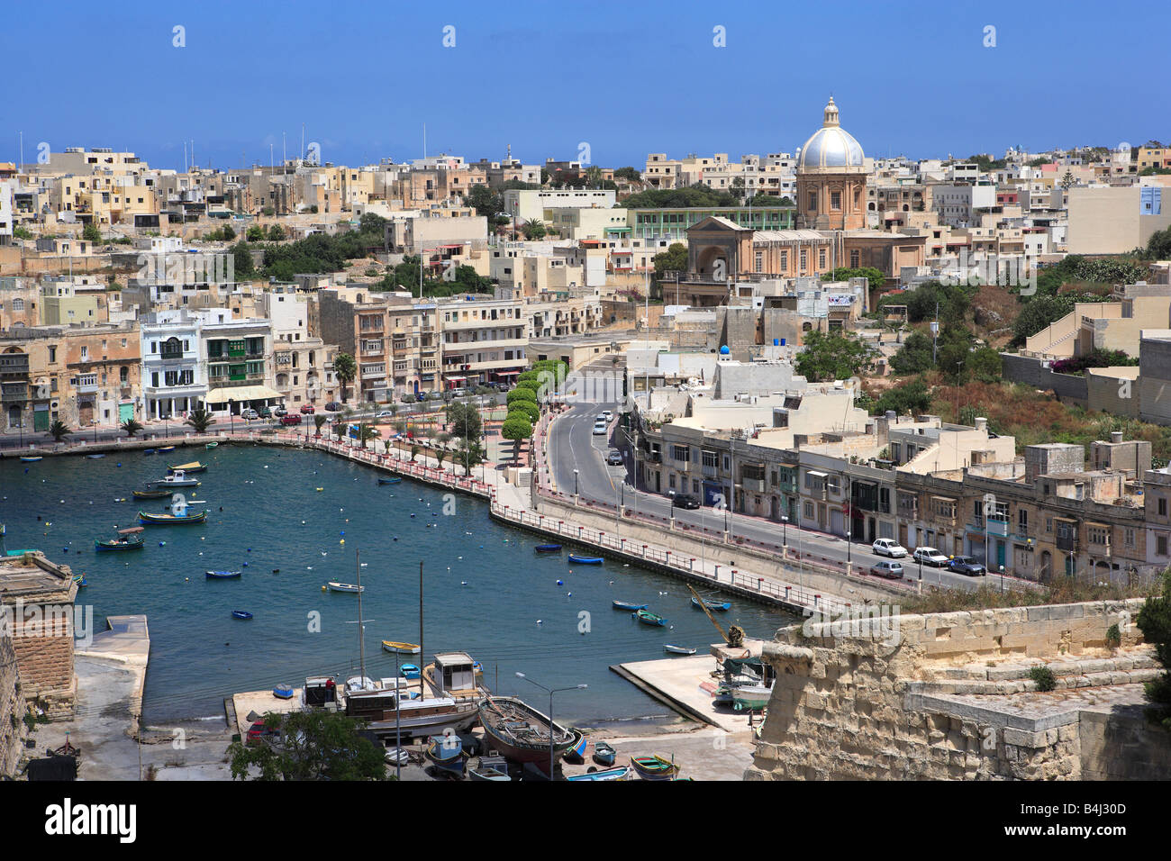 Kalkara and Kalkara harbour, Malta Stock Photo - Alamy