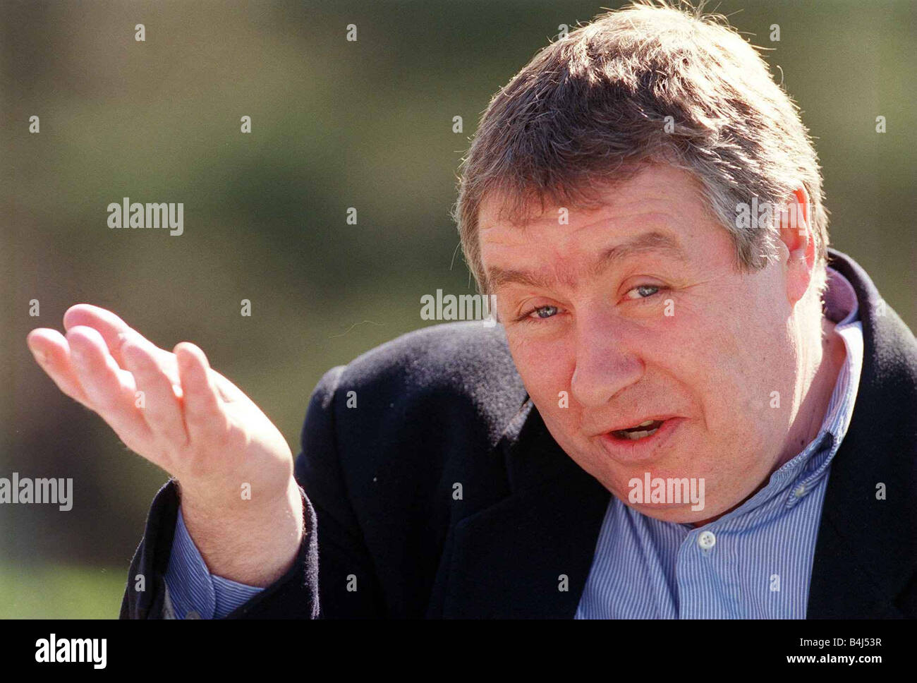 Gregor fisher hi-res stock photography and images - Alamy