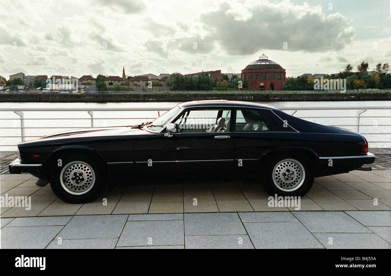Jaguar XJS car October 2000 Stock Photo - Alamy
