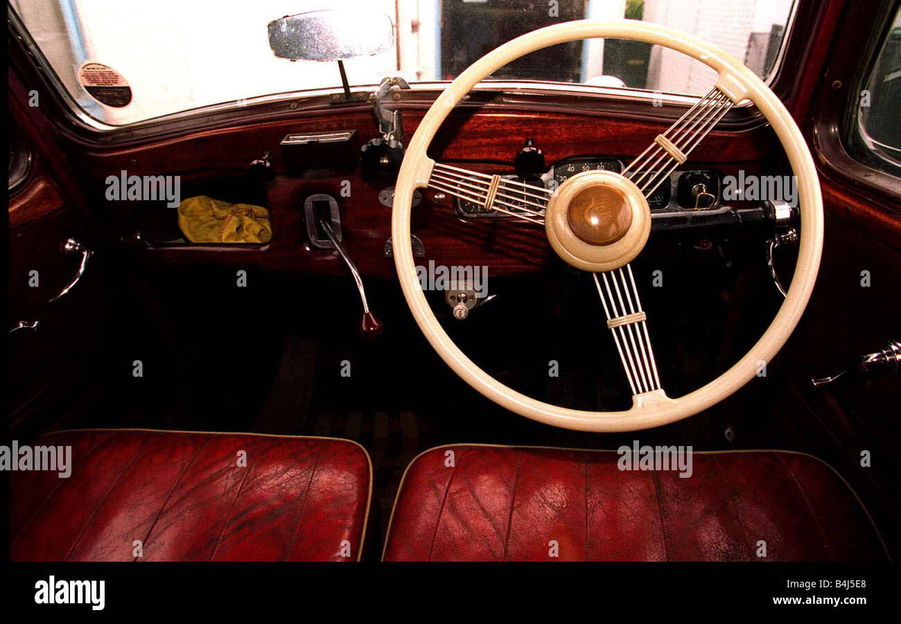Dashboard of citroen hi-res stock photography and images - Alamy