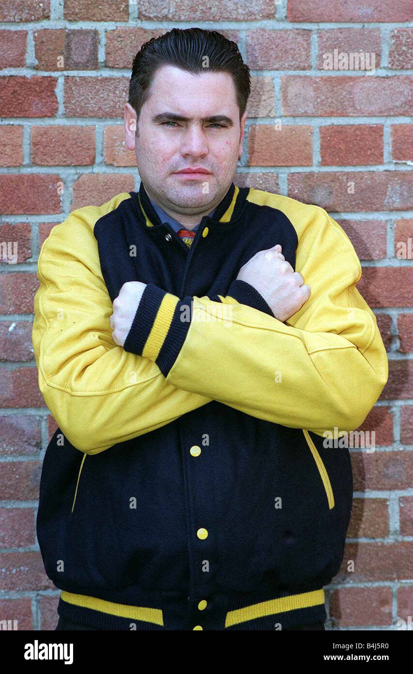 Stars anorak feature Rick Fulton May 1998 Daily Record reporter wearing ...