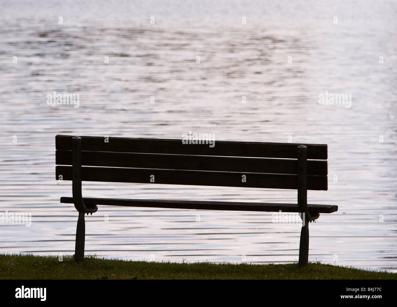 Empty seat lake hi-res stock photography and images - Alamy