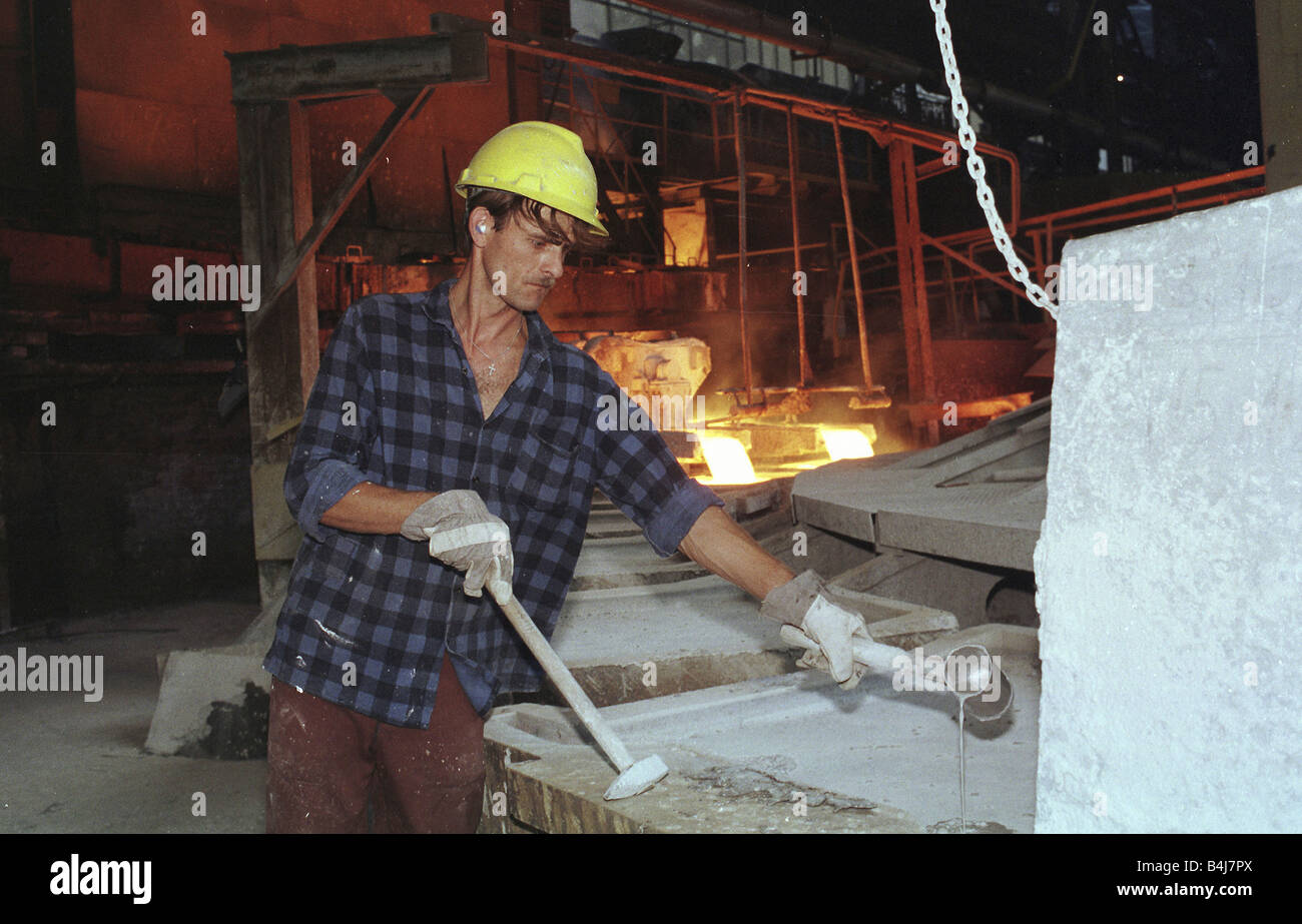 Aluminium smelter worker hi-res stock photography and images - Alamy