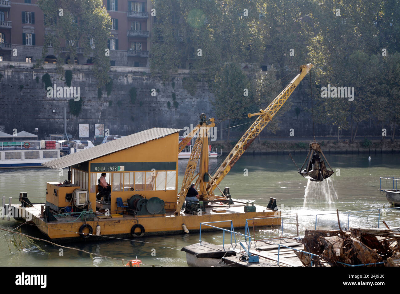 Dredging river hi-res stock photography and images - Alamy