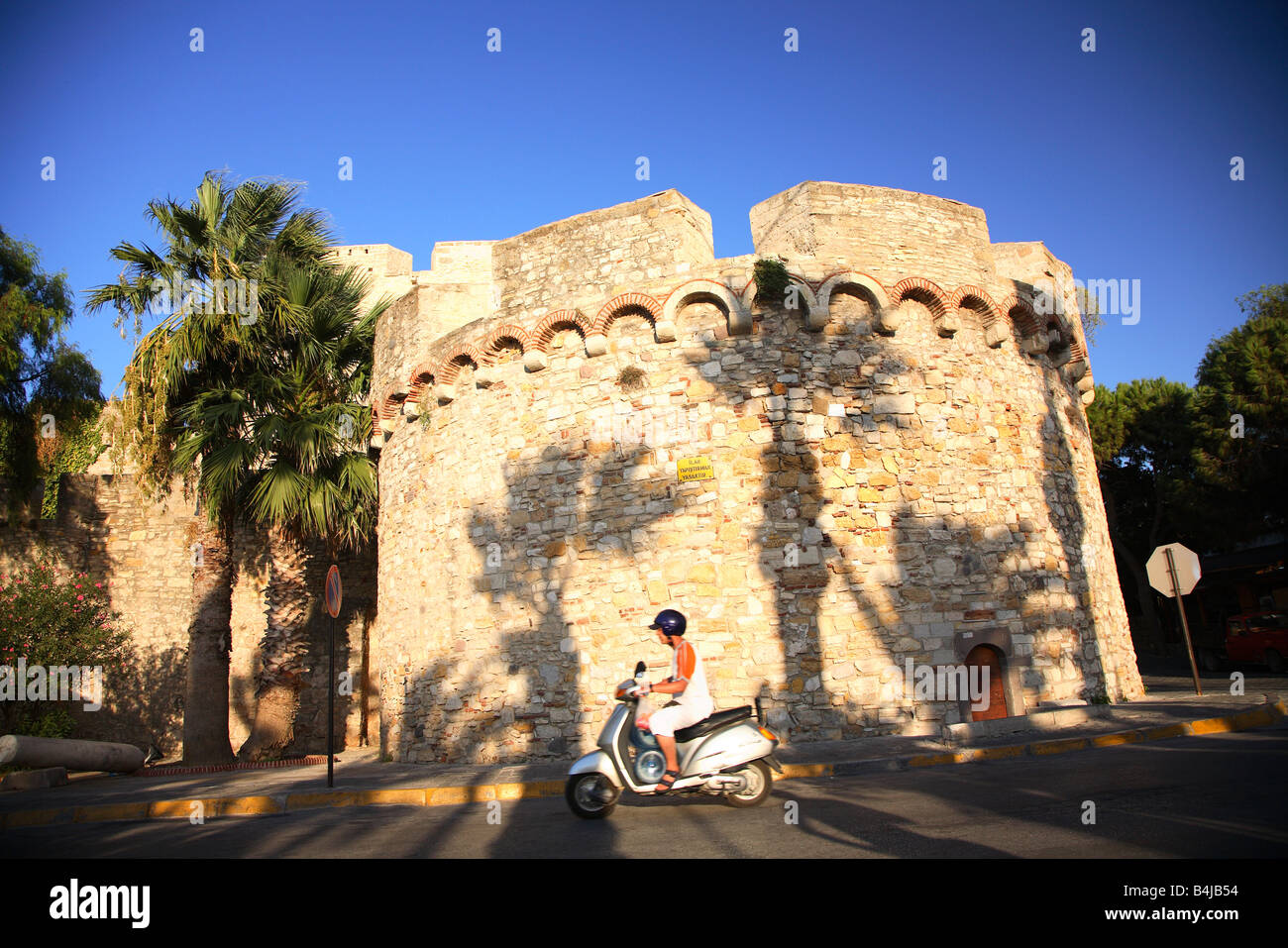 Cesme hi-res stock photography and images - Alamy