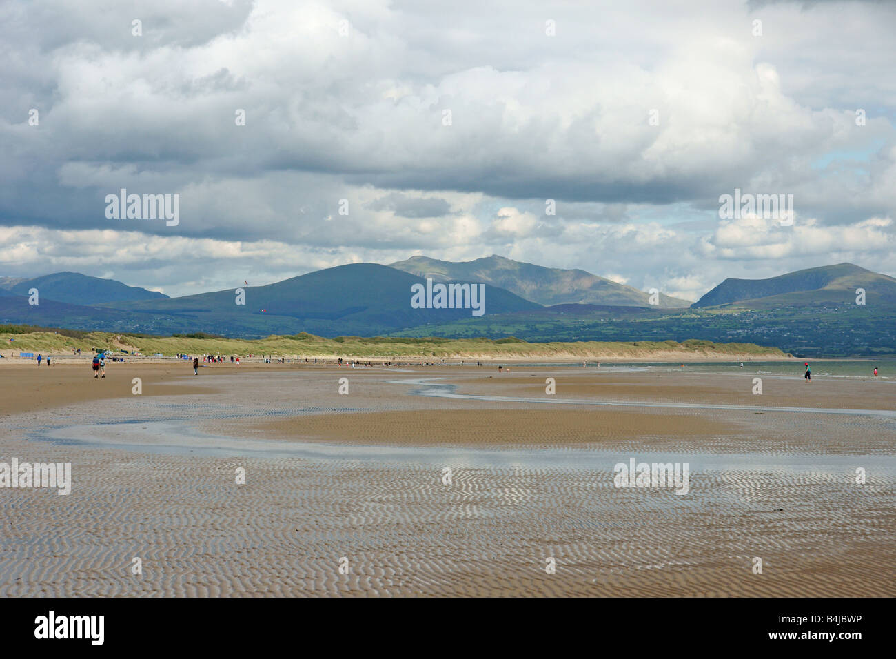 Niwbwrch anglesey hi-res stock photography and images - Alamy