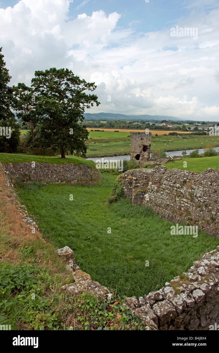 Rhuddlan Castle in Denbighshire North Wales Stock Photo - Alamy