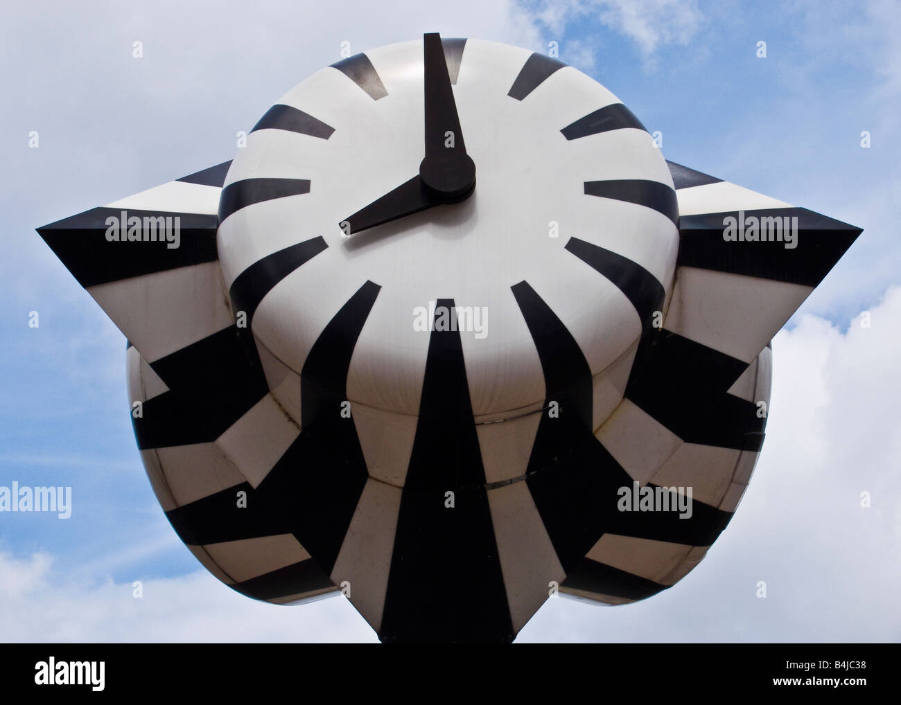 Station clock hi-res stock photography and images - Alamy