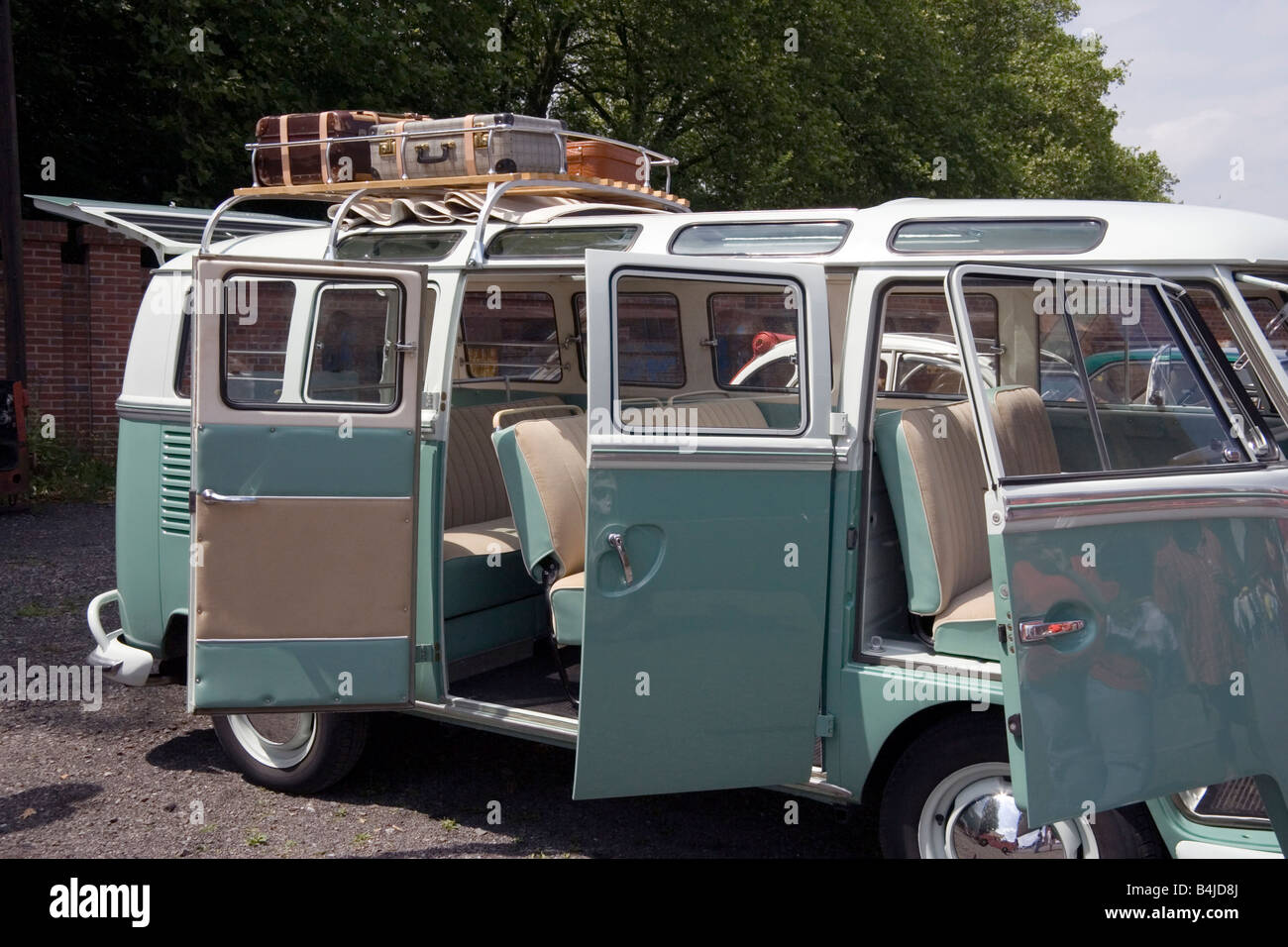 Ready to Go Vintage Van packed with a lot of baggage for vacation Stock ...
