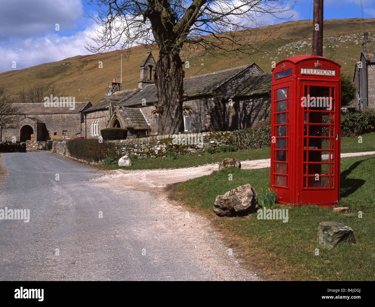 Litton village littondale yorkshire dales hi-res stock photography and ...