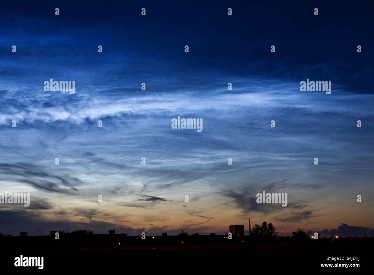 Noctilucent clouds hi-res stock photography and images - Alamy