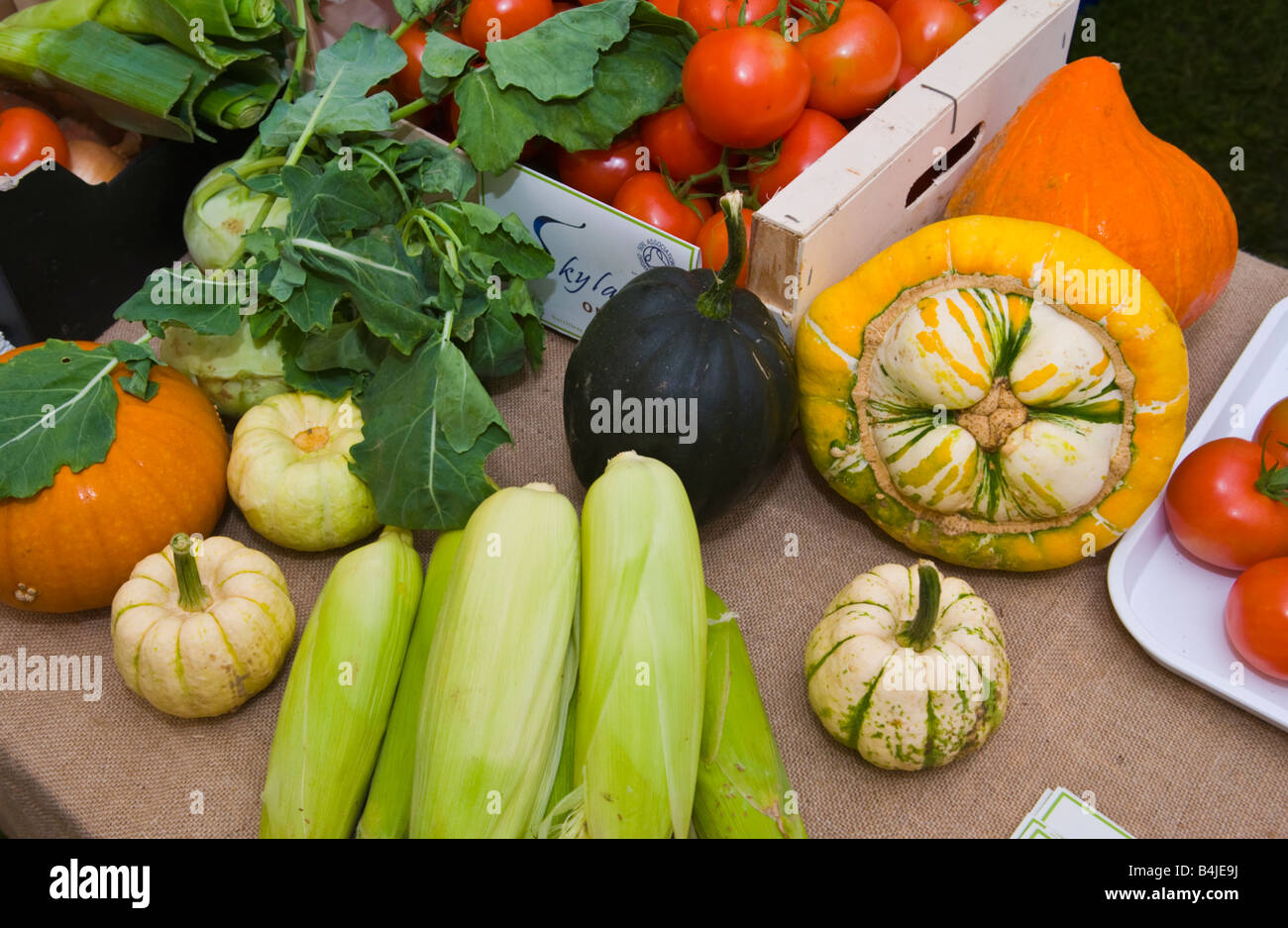Fresh produce british isles hi-res stock photography and images - Alamy