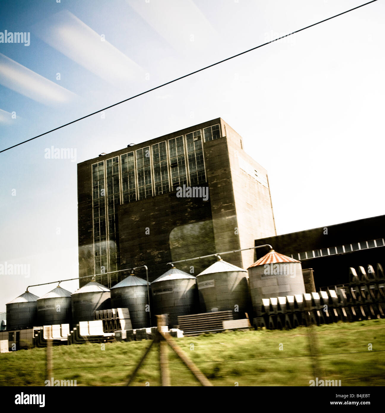 Grain stores hi-res stock photography and images - Alamy
