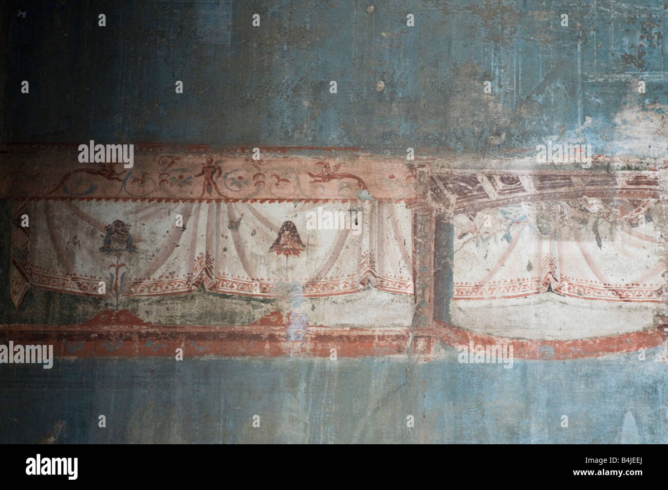 Herculaneum fresco hi-res stock photography and images - Alamy