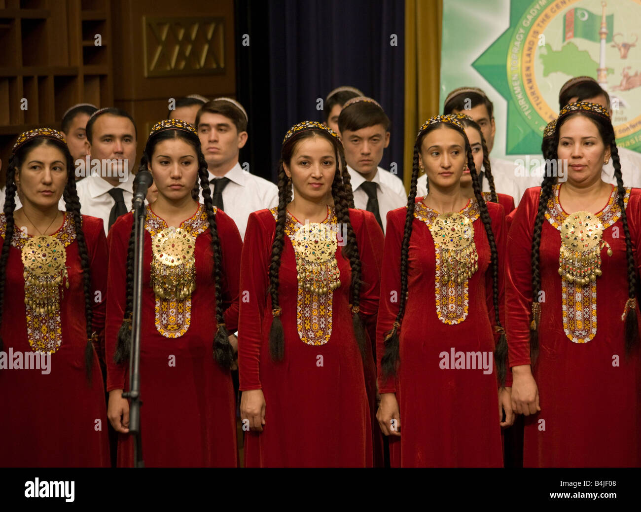 Choir singing central asia hi-res stock photography and images - Alamy