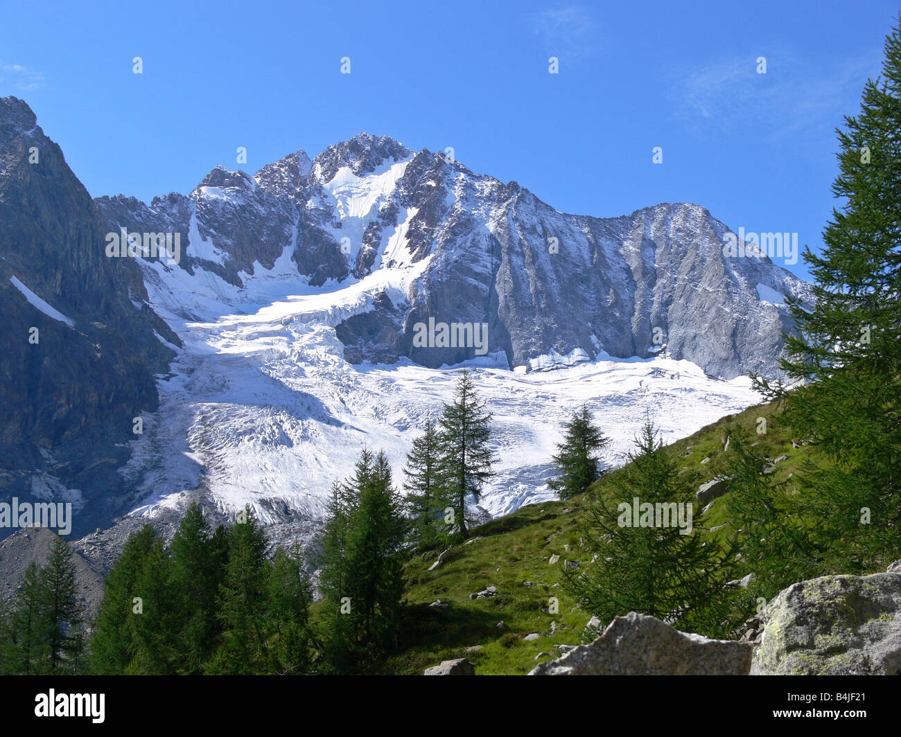 Mount disgrazia hi-res stock photography and images - Alamy