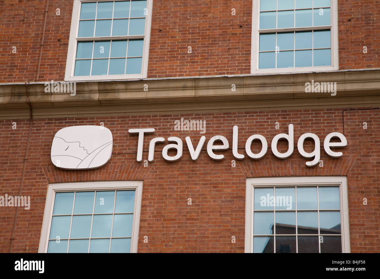 Travelodge sign hi-res stock photography and images - Alamy