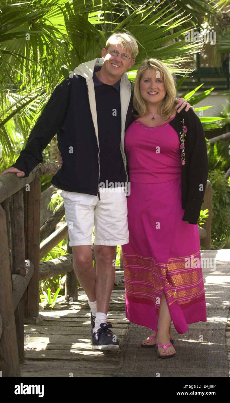 Curly watts coronation hi-res stock photography and images - Alamy