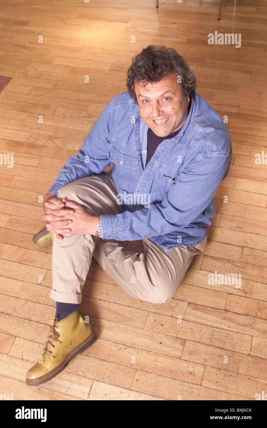 Actor John Pierce Jones Oct 2001 Welsh Actor John Pierce Jones who is ...