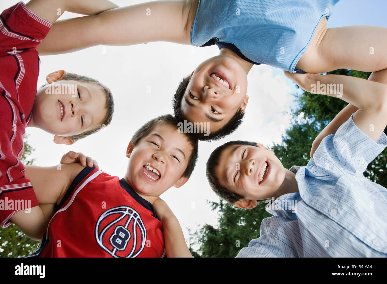 Chinese brothers smiling hi-res stock photography and images - Alamy