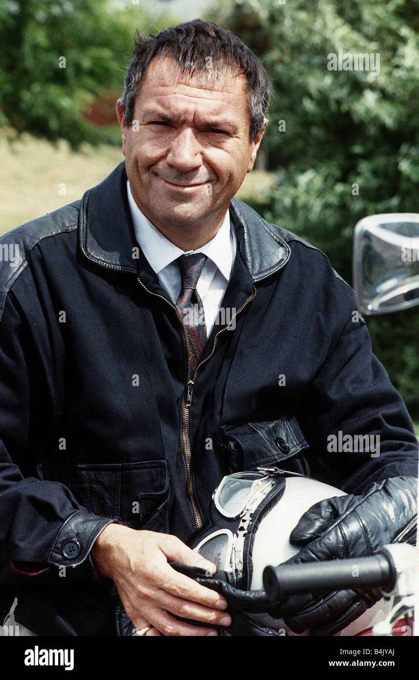 Michael elphick hi-res stock photography and images - Alamy