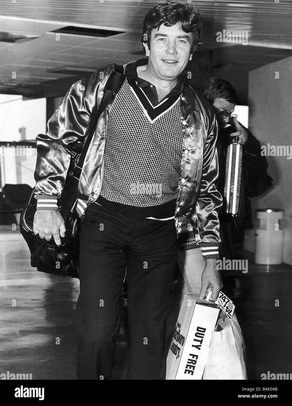 Albert Finney Actor at Heathrow dbase Stock Photo - Alamy
