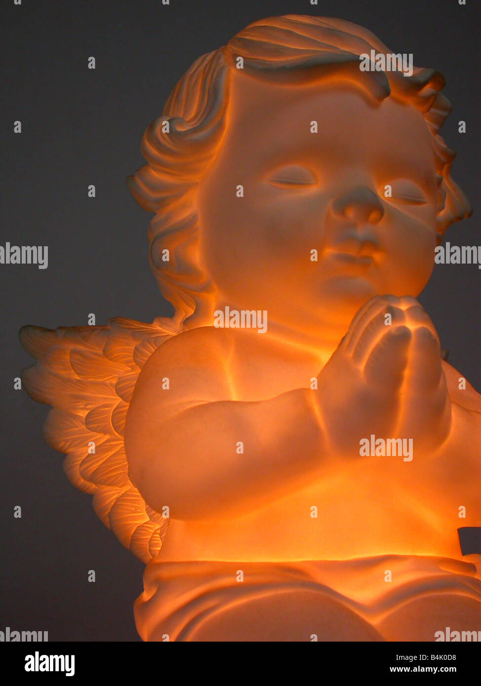 Angels shine light hi-res stock photography and images - Alamy