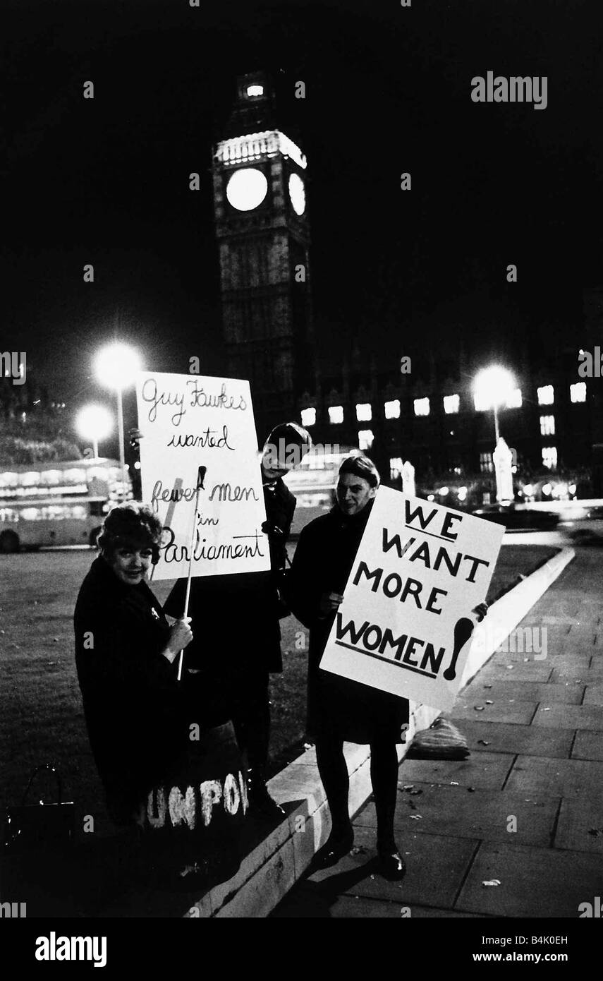 Protesting at night Black and White Stock Photos & Images - Alamy
