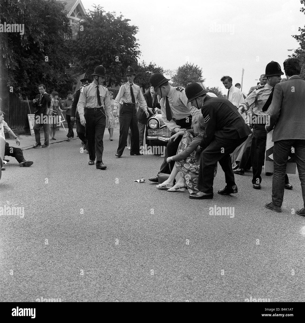 1960s protest police hi-res stock photography and images - Alamy