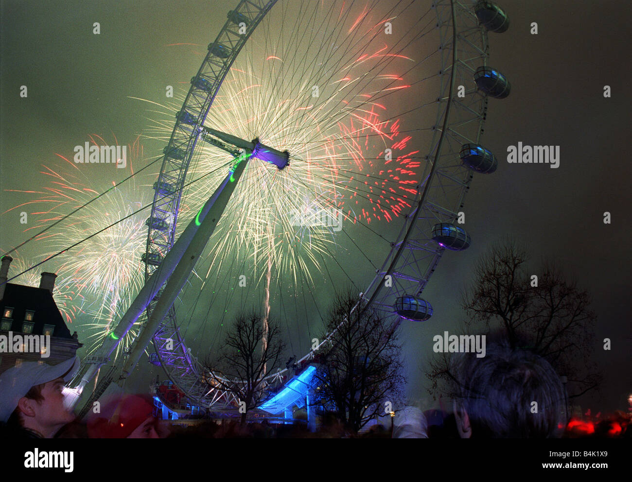 2000 fireworks hi-res stock photography and images - Alamy