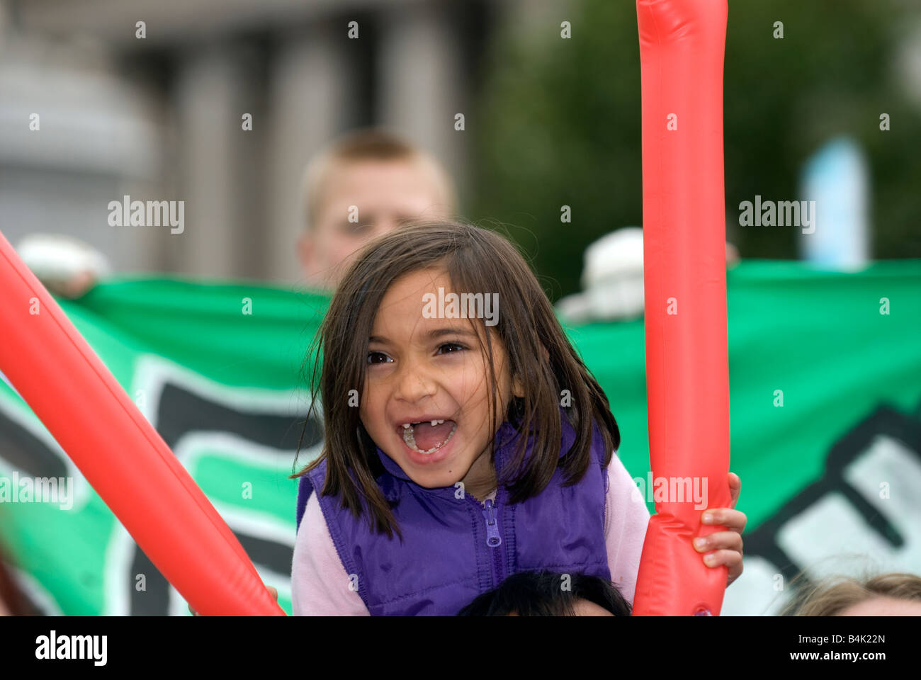 End child poverty uk hi-res stock photography and images - Alamy