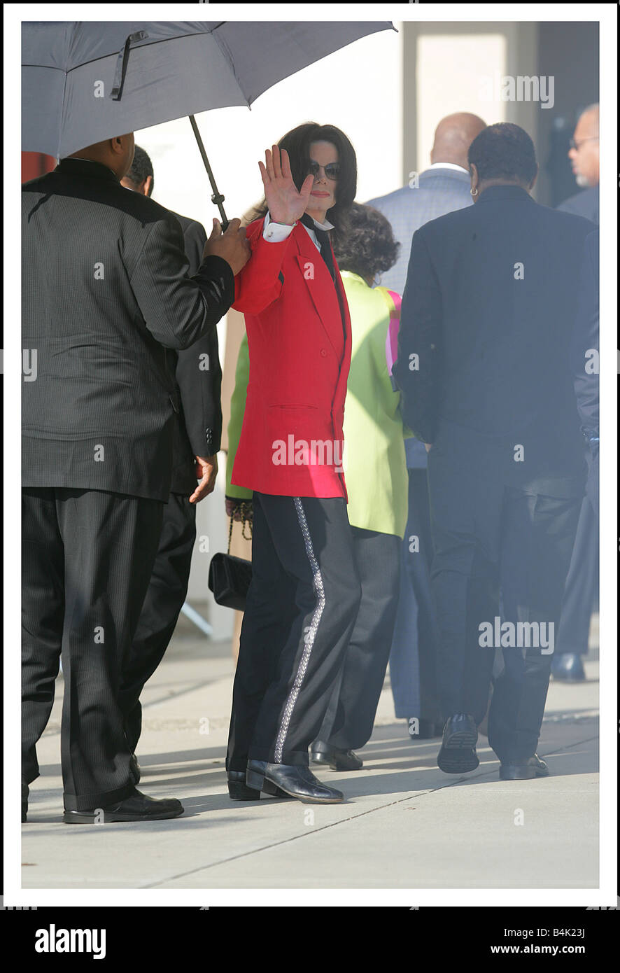 Michael jackson arrives santa maria hi-res stock photography and images ...
